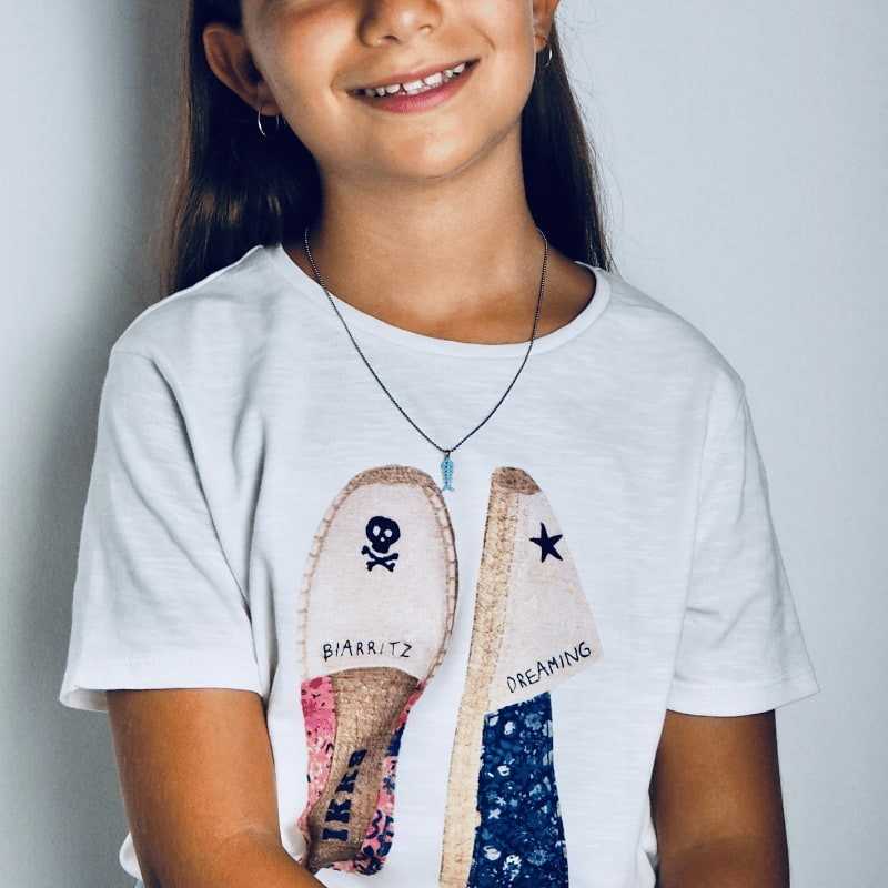 Hanger jong meisje vis emaille blauw zilver — Sieraden Art'emi